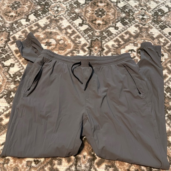 Unrl | Pants | Mens Unrl Joggers | Poshmark